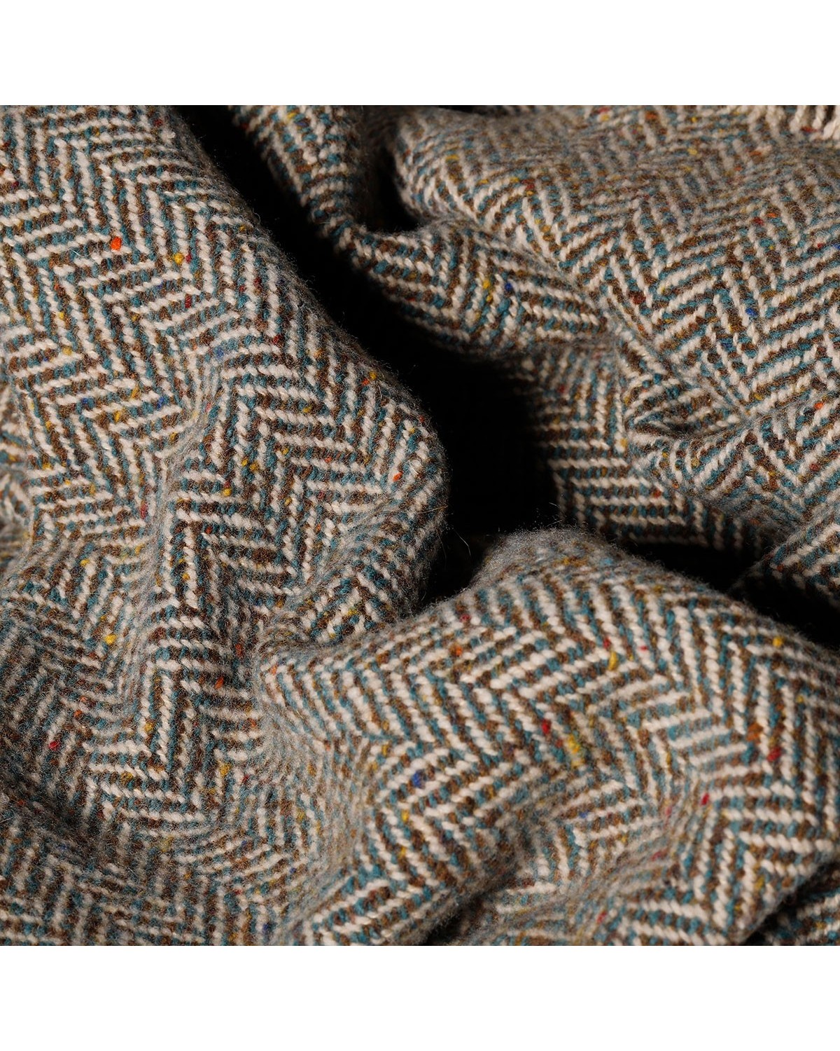 Blankets - MACIGNO | The House of Lyria